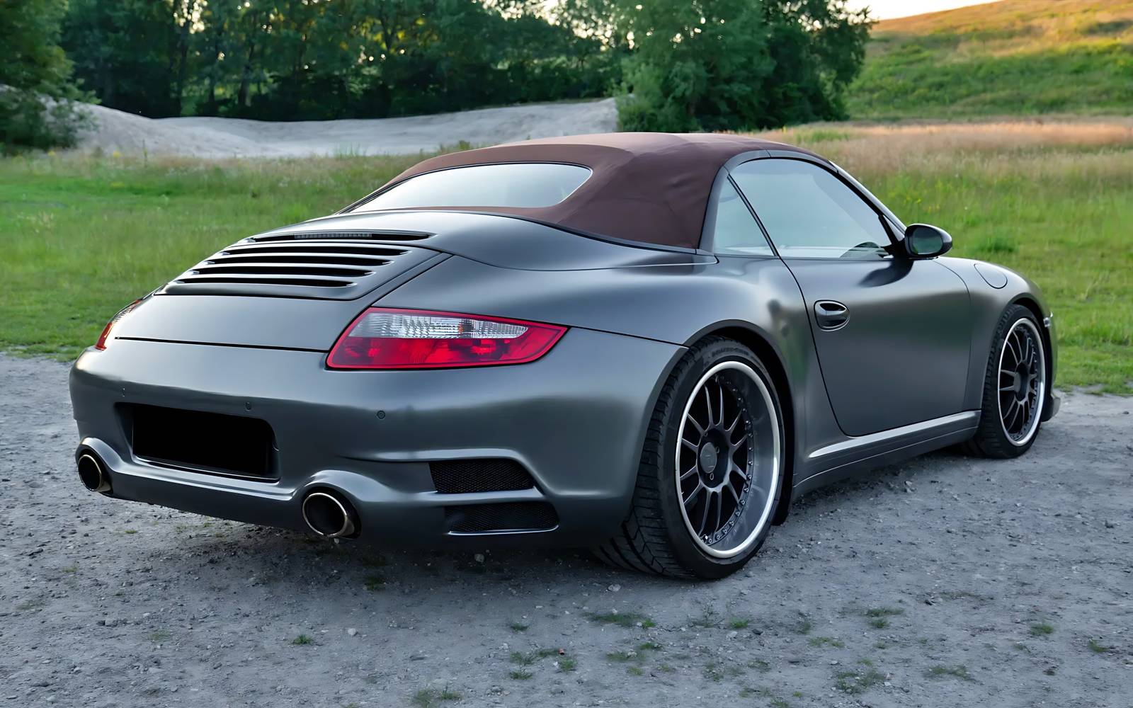 Billionaire's Ride Can Now Be Yours: 2007 Porsche 911 Carrera 4S ...