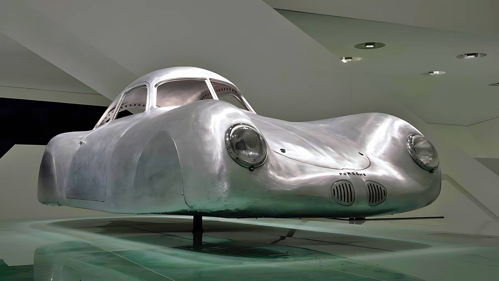 8 Porsche Models That Made History