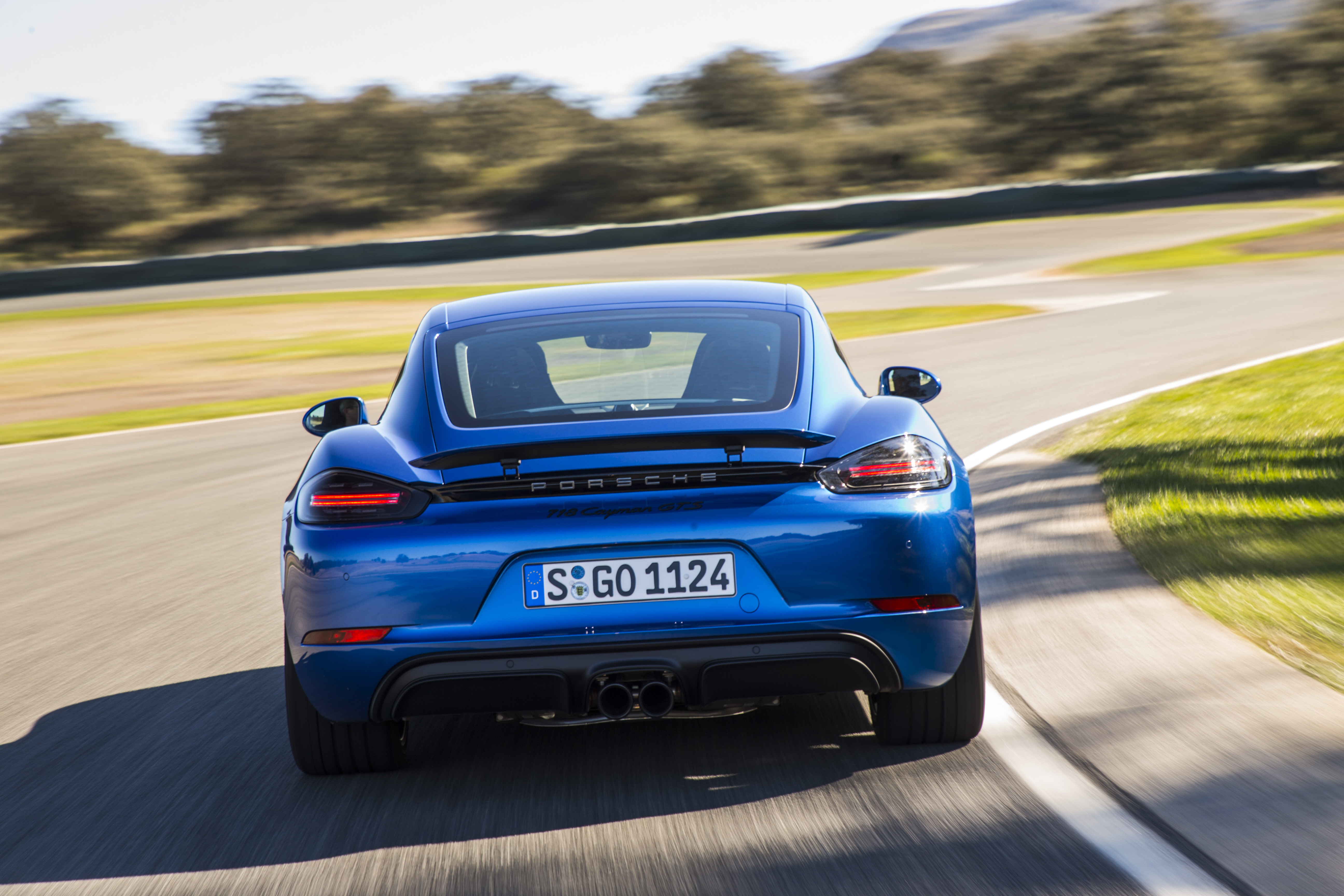 2025 Porsche 718 Cayman: Overview, Specifications and Price
