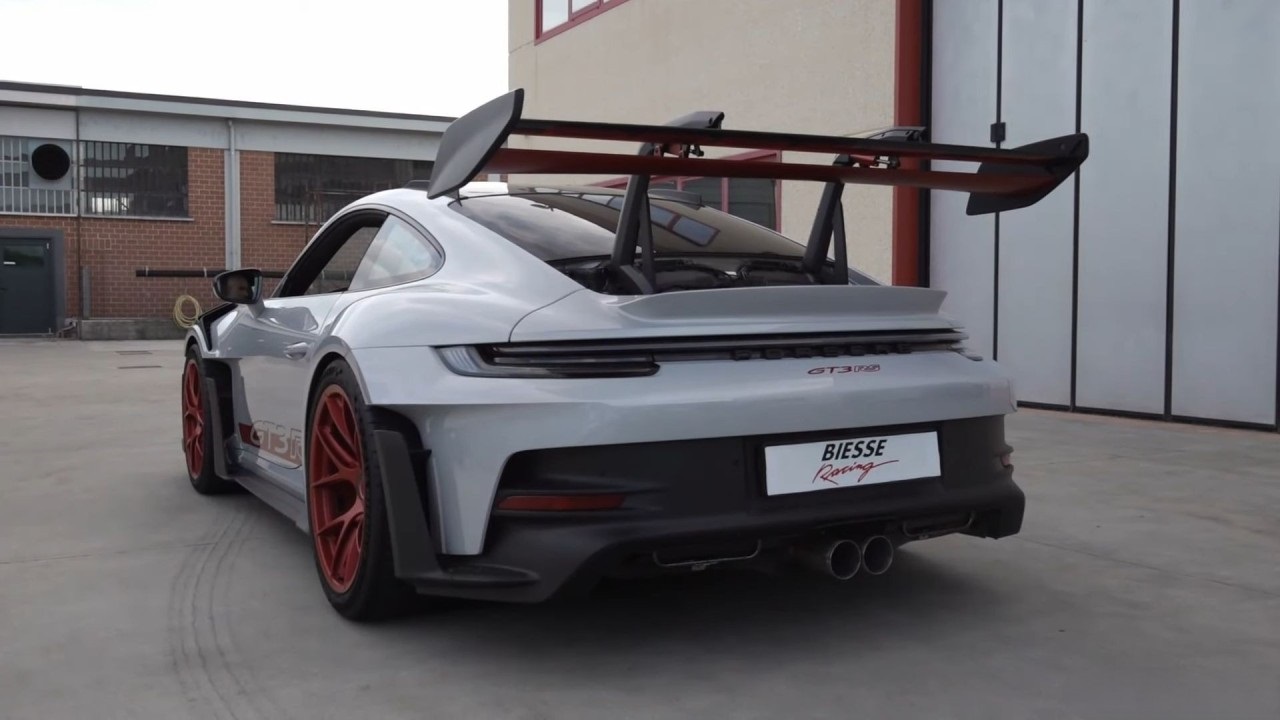 Akrapovic Vs. Dundon 992 GT3 RS Faceoff: The Exhaust Showdown That'll ...