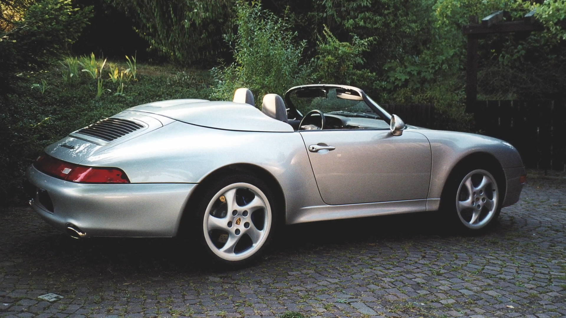 Porsche 993 Speedster: The 911 That Skipped Mainstream Production