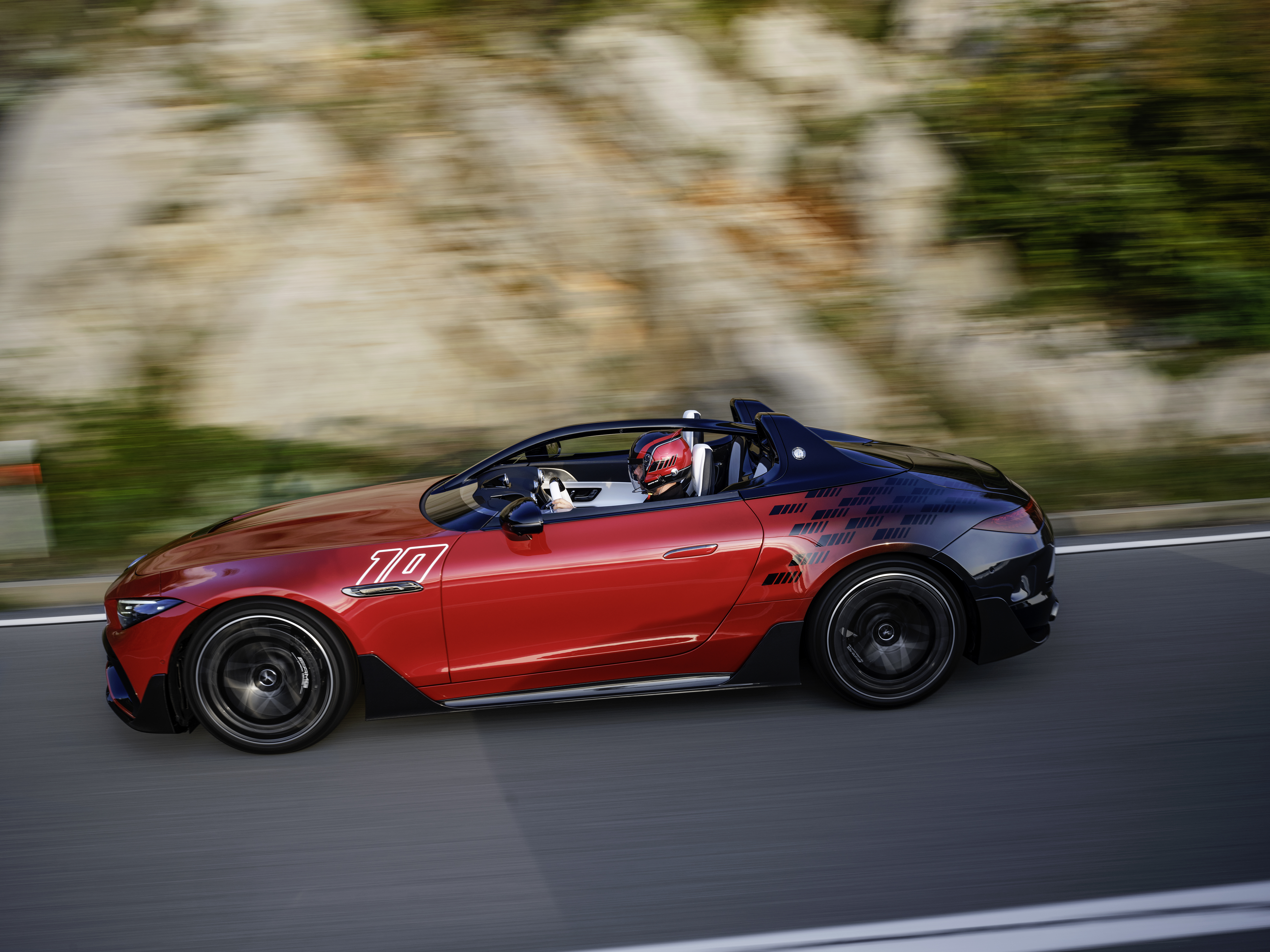 2025 Mercedes-AMG PureSpeed