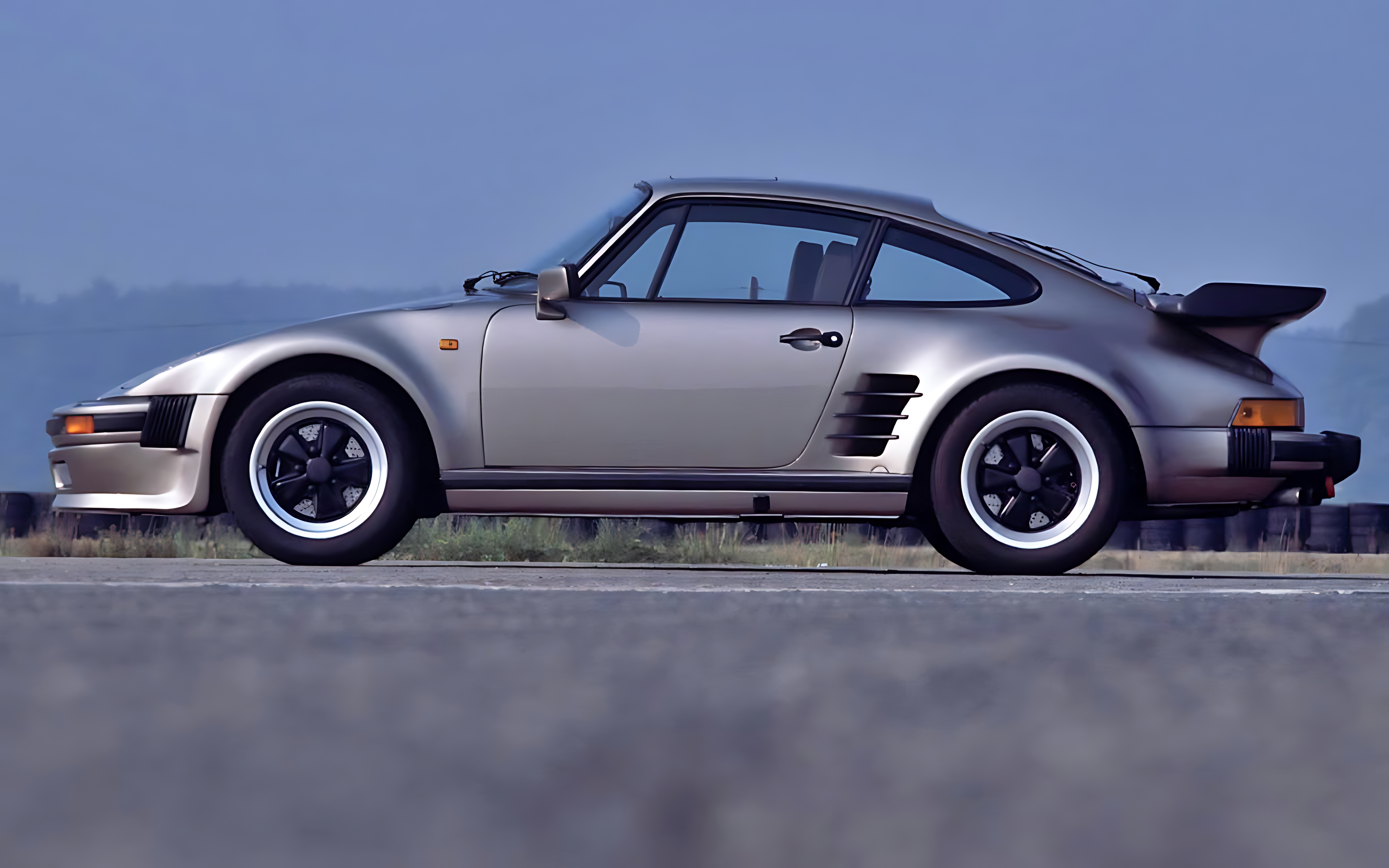 Slant Nose Porsche: History Of The Flachbau